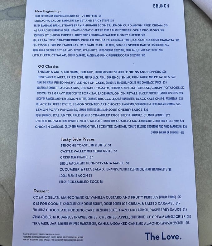 A menu that reads like poetry—baby buttermilk biscuits, sriracha bacon, and black truffle risotto. Decision paralysis has never been so delicious.