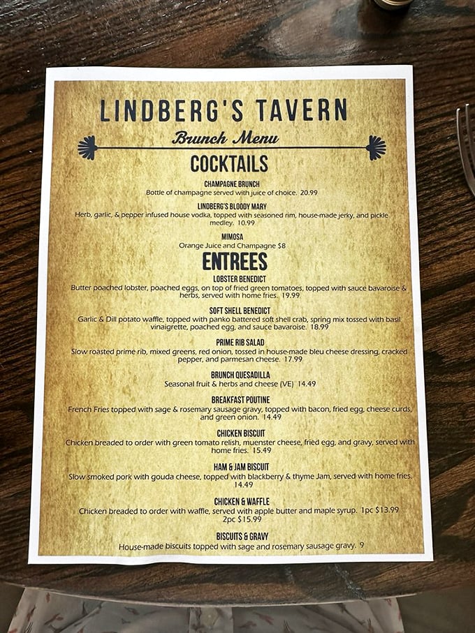 A menu that reads like a love letter to comfort food. Brunch offerings range from lobster benedicts to house-made biscuits—each promising a memorable Missouri morning.