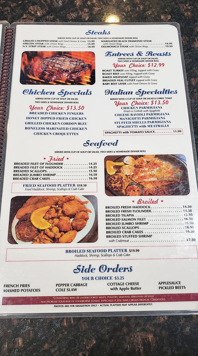 A menu that doesn't mess around—from steaks to seafood platters, this is American comfort food in its natural habitat.
