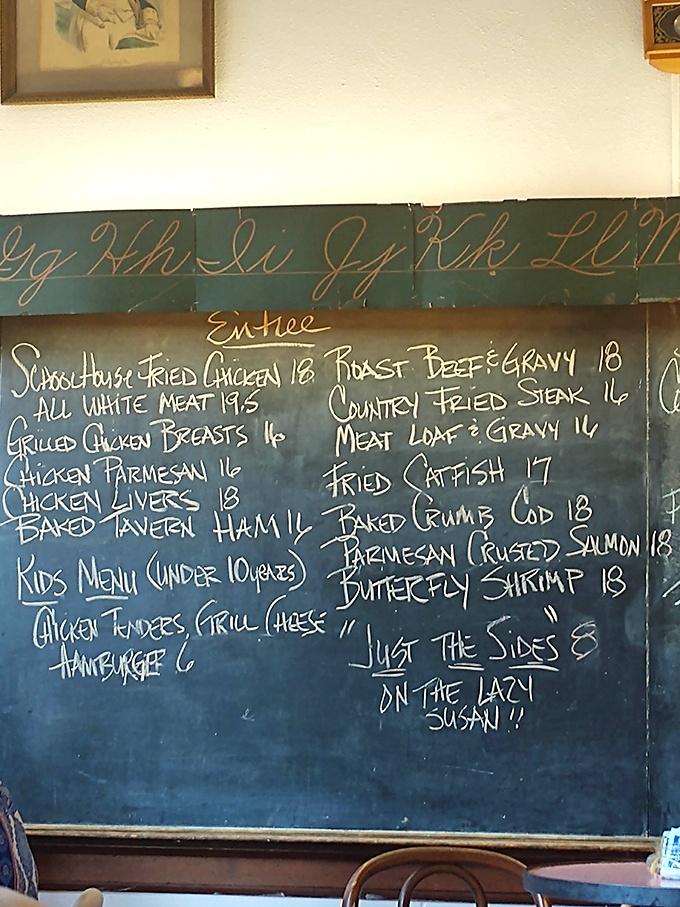 When the daily specials include schoolhouse fried chicken and country fried steak, you know class is officially in session.