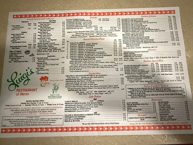 The menu reads like an Italian-American greatest hits album. No molecular gastronomy here—just the classics that have kept Akron residents coming back for generations.