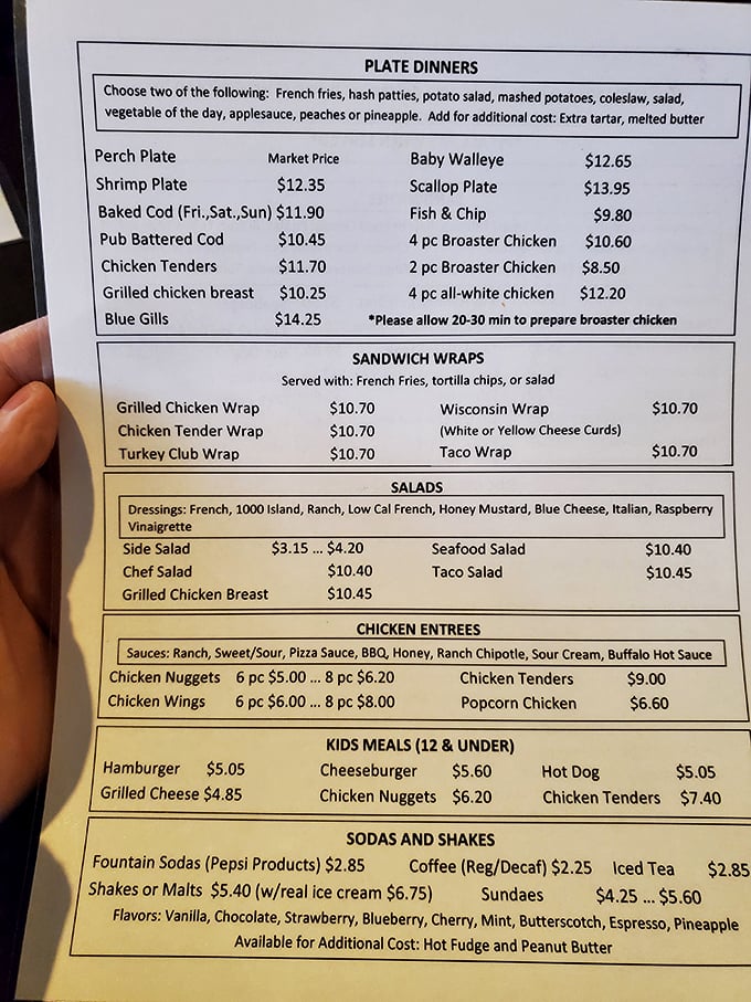 This menu isn't trying to impress with fancy fonts or exotic ingredients—just honest Wisconsin favorites that have stood the test of time.