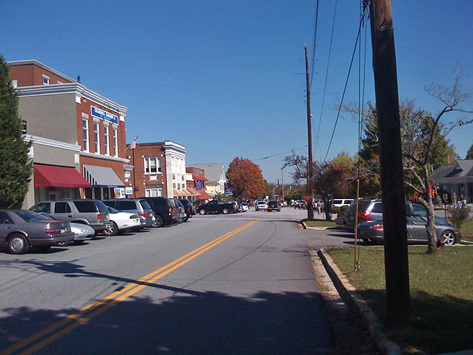 Blue Ridge's historic buildings huddle around a classic small-town intersection where rushing is considered impolite and frowned upon.