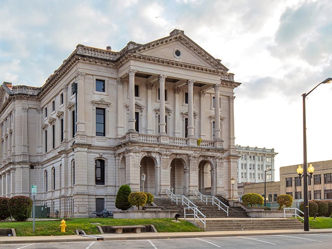 Marion’s downtown streets offer a perfect blend of urban convenience and small-town prices. That stately courthouse has seen generations of justice—and just-barely-above-budget living!