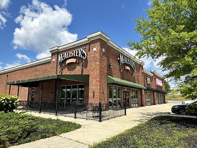 McAlister's brick façade houses sandwich treasures that would make any food detective's case file. Case closed on hunger!