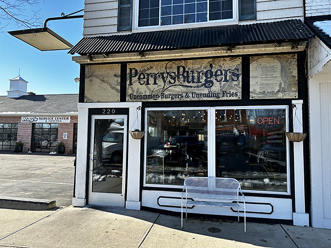 "Unending Burgers & Unending Fries" – now that's a campaign slogan I can get behind! PerrysBurgers keeps it refreshingly simple.