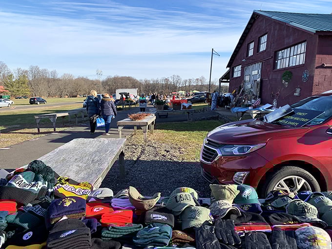 Sports fan paradise! That sea of team caps would make any collector's heart skip—Eagles, Steelers, and Pirates all waiting for their forever home.