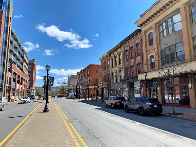 Scranton's charming downtown streets have that perfect small-town America magic that warms every heart.
