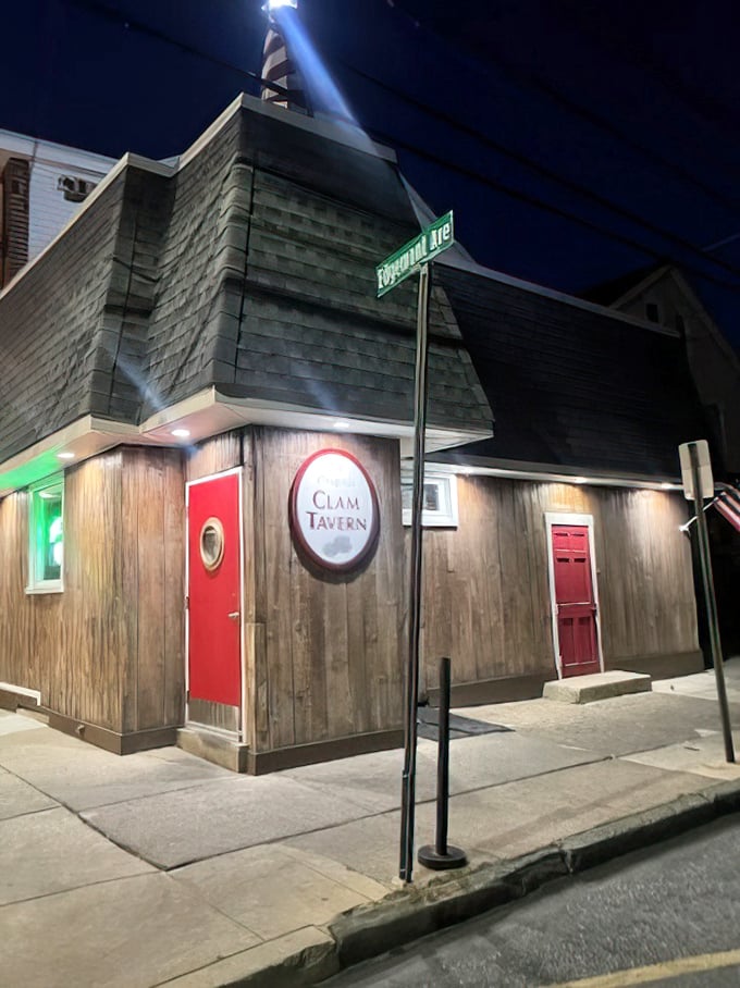 When the evening lights come on, this cozy tavern transforms into a seafood lover's secret hideaway.