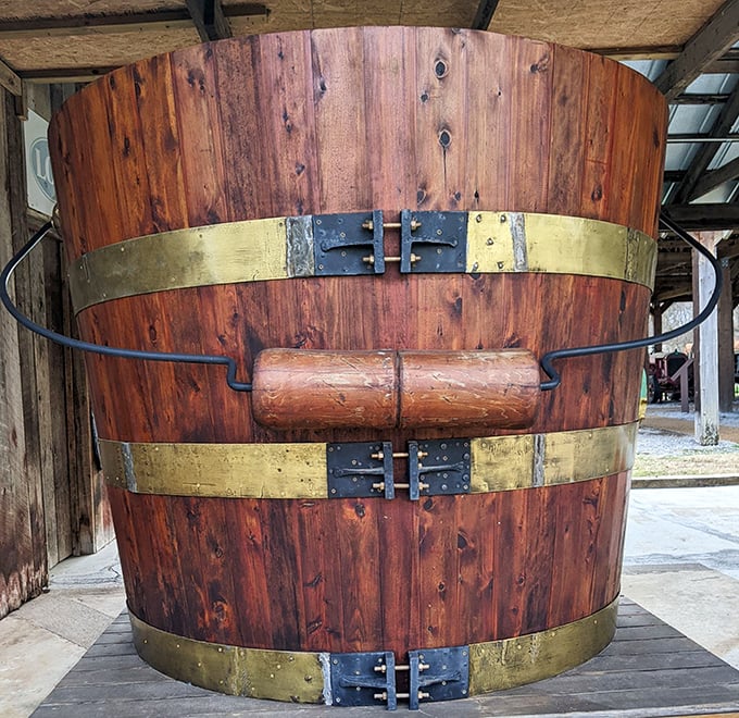 This cedar giant could hold enough sweet tea for all of Tennessee – now that's what I call Southern hospitality!