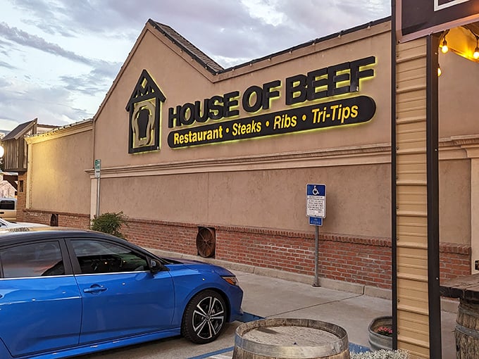 That classic steakhouse architecture screams "comfort food zone" – where hungry locals become happy customers.