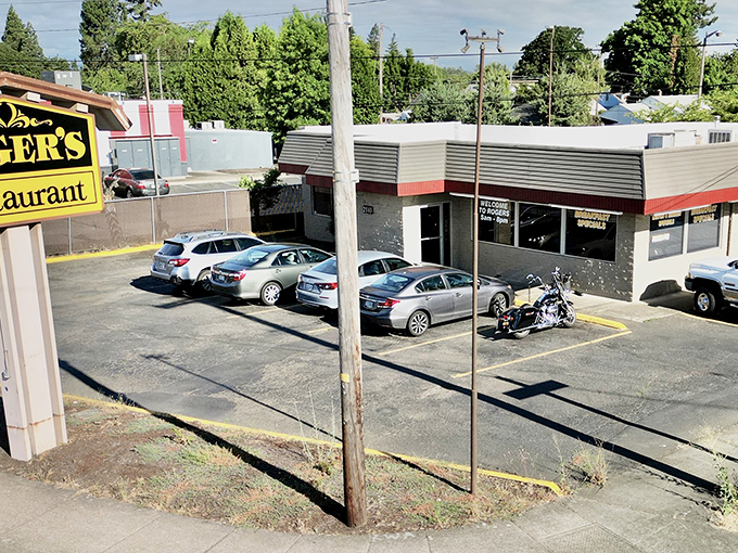 That classic diner profile at Roger's Restaurant whispers promises of hash browns crisped to perfection.