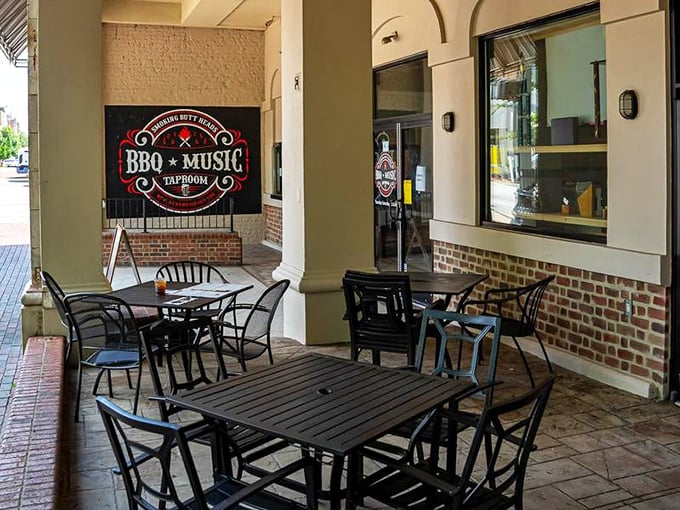 Where BBQ meets music—this downtown Spartanburg spot serves up harmony for both your ears and taste buds.