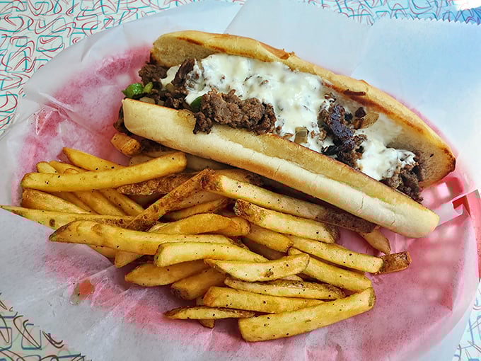 Behold the sandwich that could end the North-South food debate once and for all, served hot and perfect.