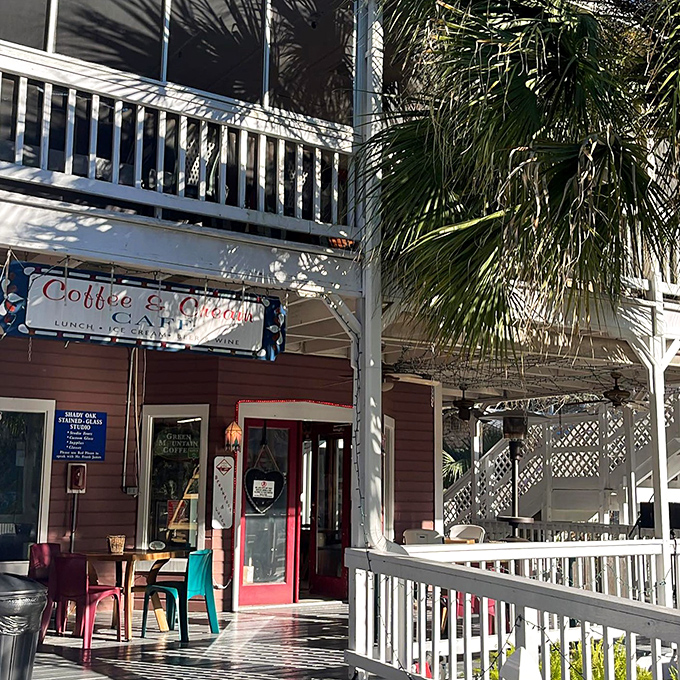 Coffee and conversation flow as naturally as the Spanish moss draping this charming café.