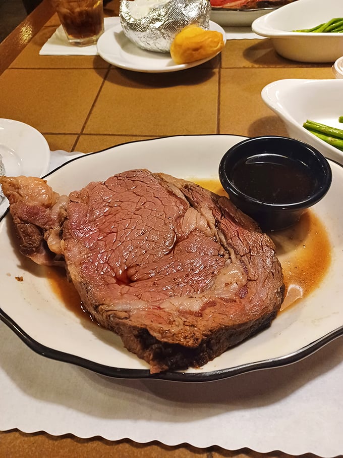Prime rib that doesn't need a filter or fancy lighting – just your undivided attention and maybe a moment of gratitude.