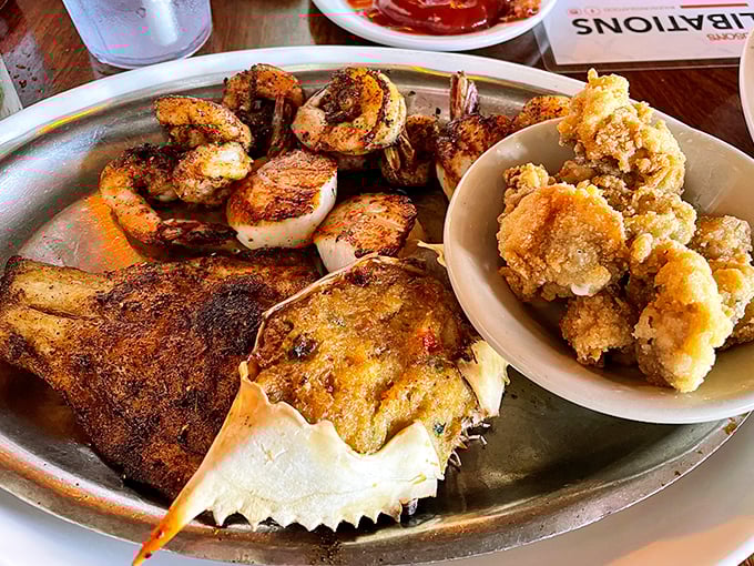 This seafood platter looks like it was assembled by mermaids who moonlight as food stylists.