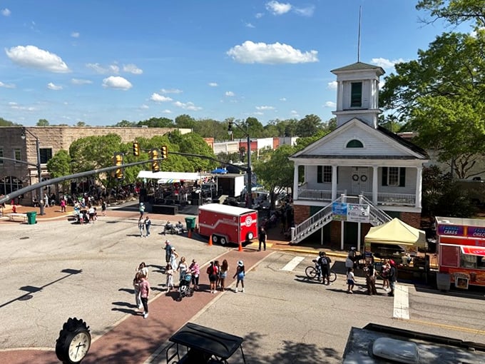 Cheraw's town square feels like stepping into Mayberry, complete with shade trees and wallet-friendly living.