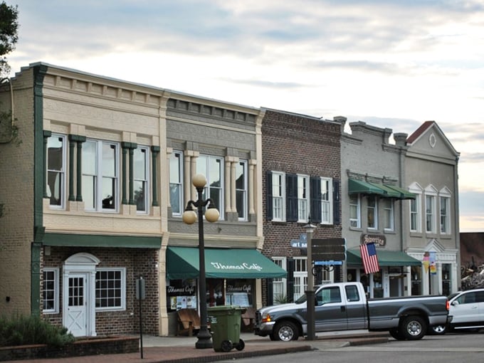  Charming shops, classic brickwork, and green awnings—Georgetown’s downtown invites you to stroll, shop, and enjoy its cozy small-town vibe.