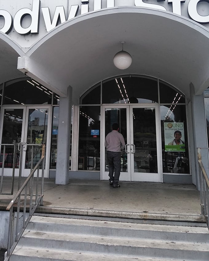 Through these doors walk the smartest shoppers in Los Angeles. The thrift store equivalent of platform 9¾ to Hogwarts!