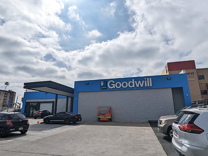 This Goodwill outpost looks more like a warehouse of wonders than a typical thrift store. The blue exterior hints at the ocean of bargains inside.
