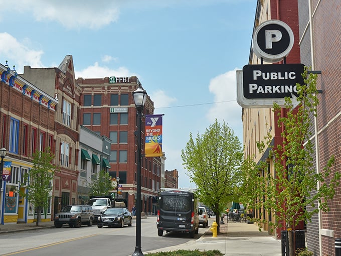 Kokomo’s walkable downtown blends vintage vibes with modern convenience. Historic buildings, public parking, and prices that keep your wallet as happy as your weekend plans.