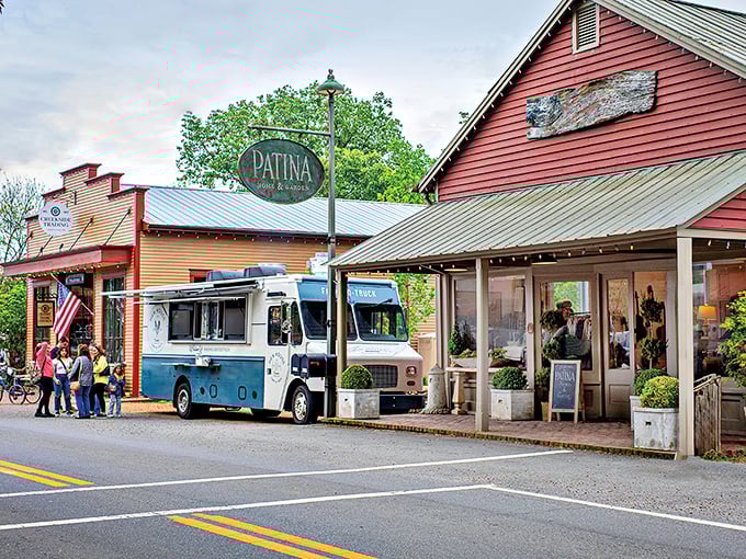 From food trucks to mom-and-pop shops, Leipers Fork proves that the best small towns aren’t stuck in the past—they blend history with a welcoming, lived-in feel.
