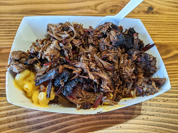 When mac and cheese meets brisket, it's like watching Fred Astaire dance with Ginger Rogers – pure harmony.