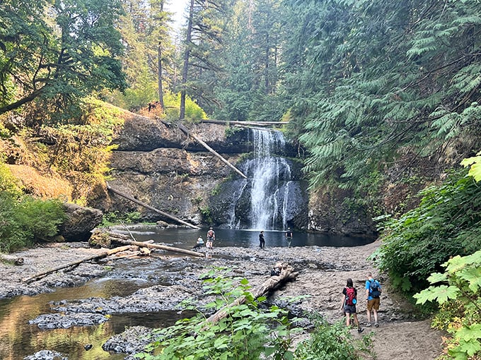 Social distancing, nature-style. Even the most dedicated city dwellers find themselves speechless at the foot of these majestic falls.