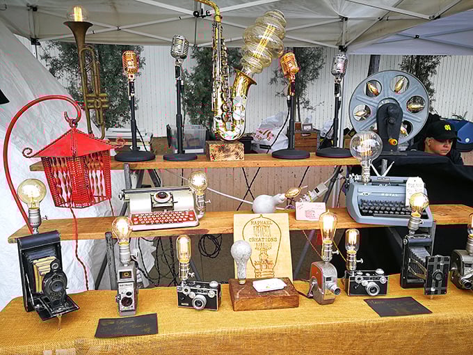 This booth transforms everyday objects into illuminated art – where saxophones, typewriters, and cameras enjoy their second act as conversation-starting lamps.