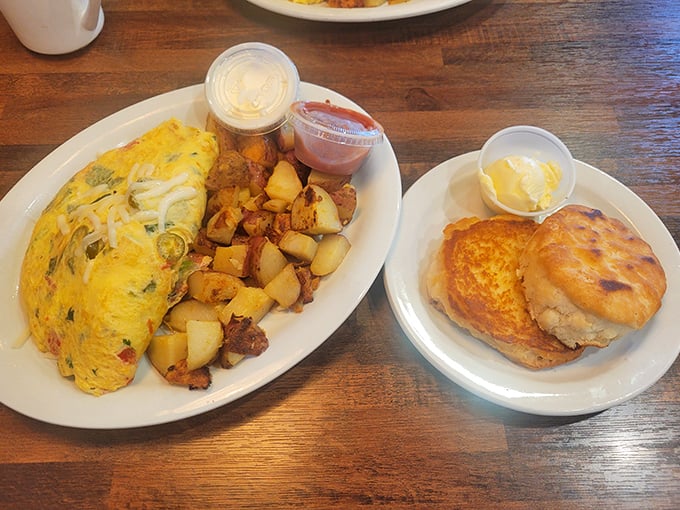 The perfect omelet doesn't exi— Oh wait, there it is, alongside home fries that could make a potato farmer weep with joy.