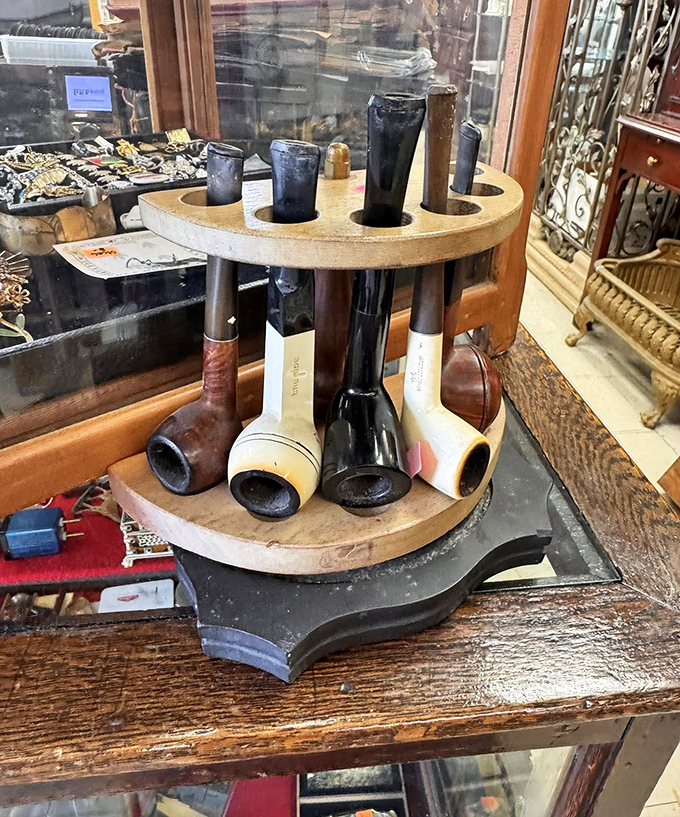The gentleman's smoking station – when selecting your evening pipe was as ceremonial as choosing a fine wine or crafting the perfect martini.