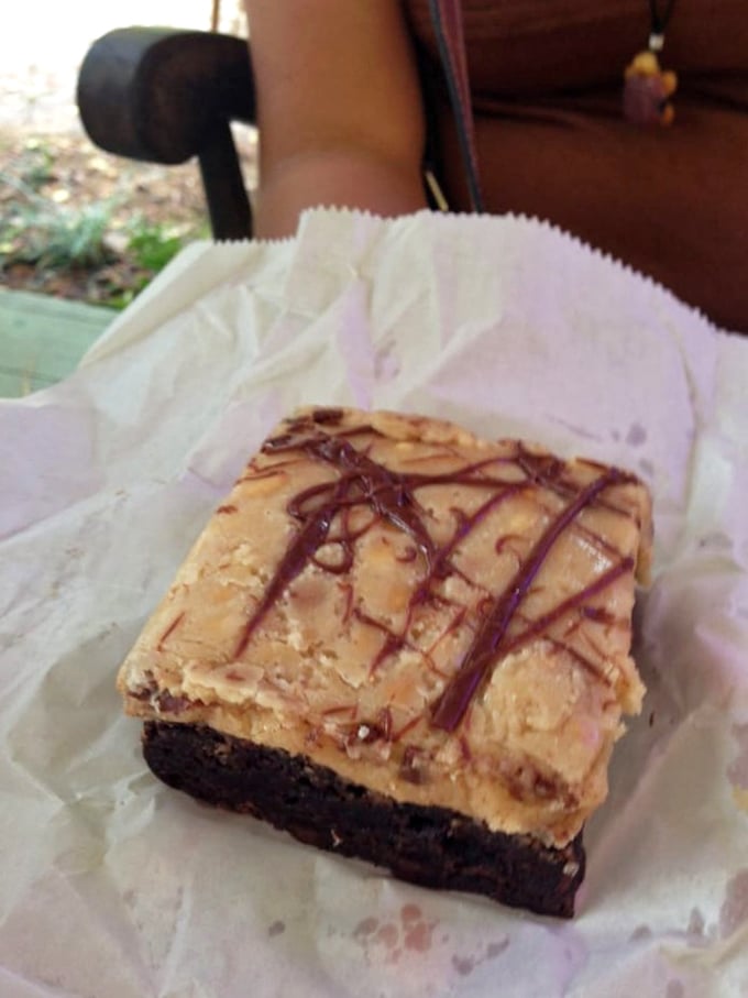 Behold: the brownie that launched a thousand road trips. That chocolate-peanut butter combo isn't just delicious—it's the dessert equivalent of a standing ovation.