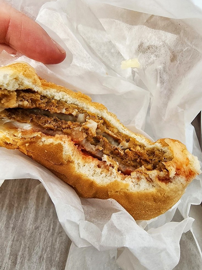 Pizza meets sandwich in a delicious union that would make both Italy and America proud – why choose sides?