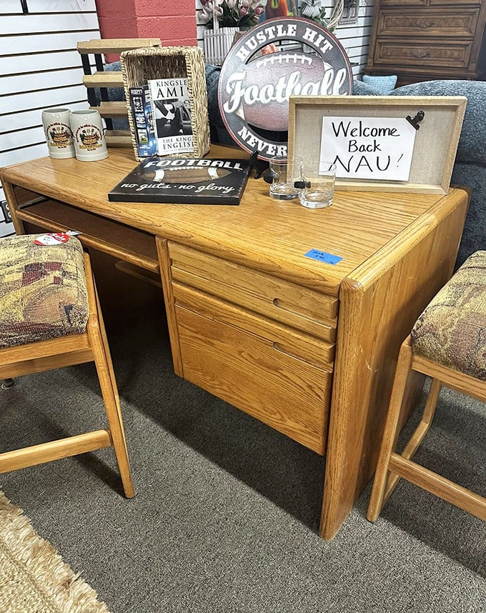 This solid wood desk could be the perfect home office upgrade you never knew you needed. 