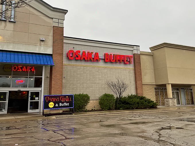 Osaka's bold red signage stands out like a beacon for hungry shoppers. After a day at the mall, this is your reward.
