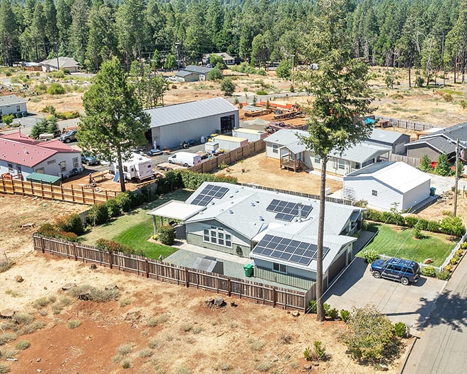 Solar-powered paradise! This Paradise home represents California retirement done right – green energy, room for visitors, and pine-scented breezes every morning.