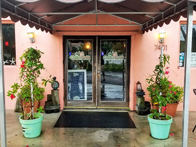 Chill & Grill's entrance whispers "come as you are" in the nicest possible way.