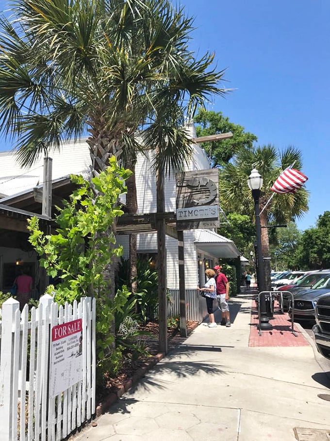 That wooden shrimp sign isn't just decoration – it's a promise of what's waiting inside.