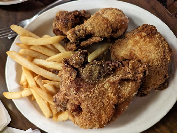 Broasted chicken that would make your grandmother jealous. Crispy outside, juicy inside – the way comfort food was meant to be.