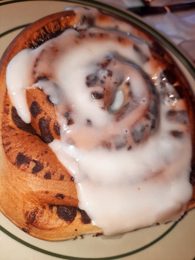 Cinnamon rolls shouldn't be this photogenic. That glaze is performing a slow, seductive dance that's borderline inappropriate for breakfast.