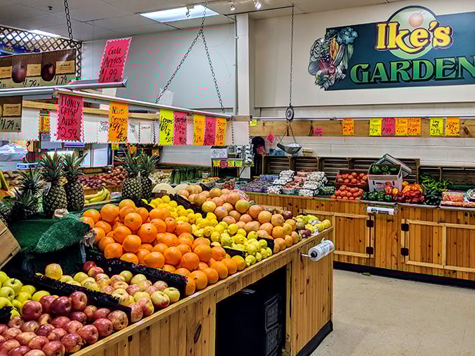 Produce so fresh it practically introduces itself – this is grocery shopping done absolutely right.