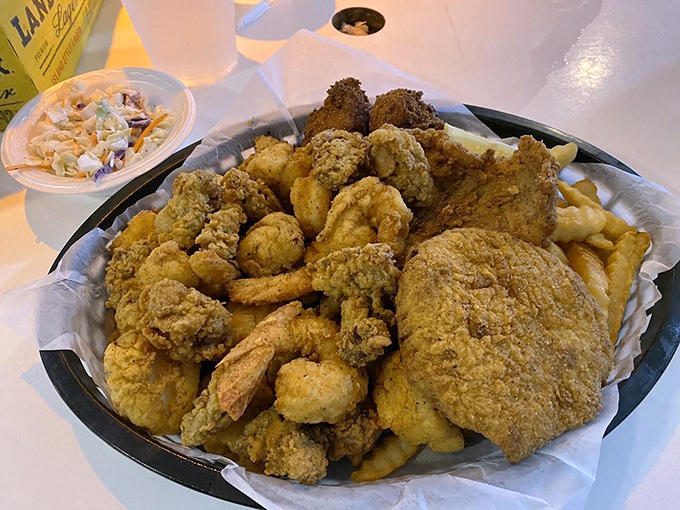 Not so much a seafood platter as a golden-fried celebration—the kind of feast that justifies every mile of your journey.
