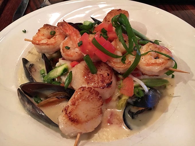 The seafood trio that makes you wonder why anyone ever orders just one thing.