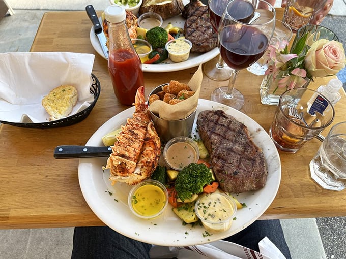 Surf and turf that doesn't need a white tablecloth to impress—just your undivided attention and an empty stomach. 