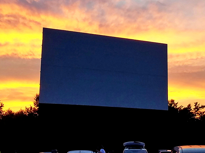 Nature's own opening act – a spectacular sunset backdrop that no CGI special effect could ever hope to match.