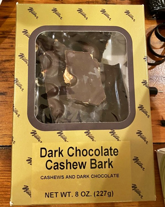 Dark chocolate cashew bark packaged with care. The perfect marriage of crunch and smooth—like the chocolate equivalent of a great jazz duo.