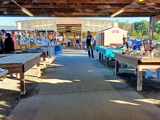 The covered marketplace—where sunburn is optional but discovering that perfect mid-century lamp is practically guaranteed.