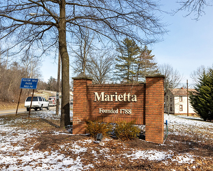 "Founded 1788" isn't just a date—it's Marietta's way of saying "I was cool before America even figured itself out."