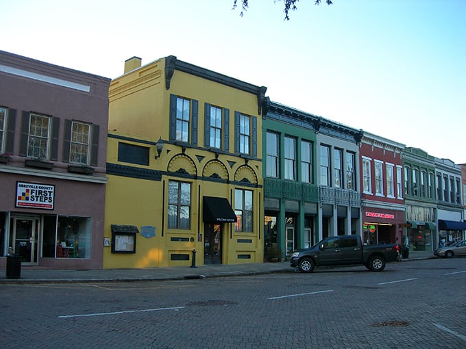 Abbeville's town square looks like Norman Rockwell and Andy Griffith planned a party together.